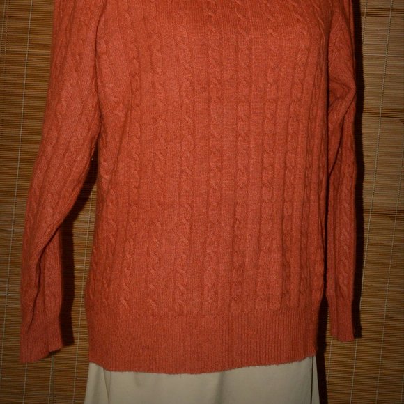 Neiman Marcus | Sweaters | Neiman Marcus Cashmere Rust Cable Knit Large ...
